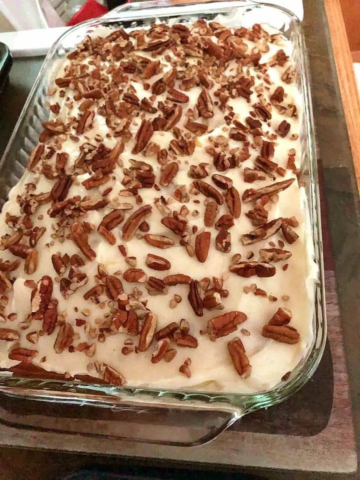 Elvis Presley Cake - Desserts - JeVibe Recipes